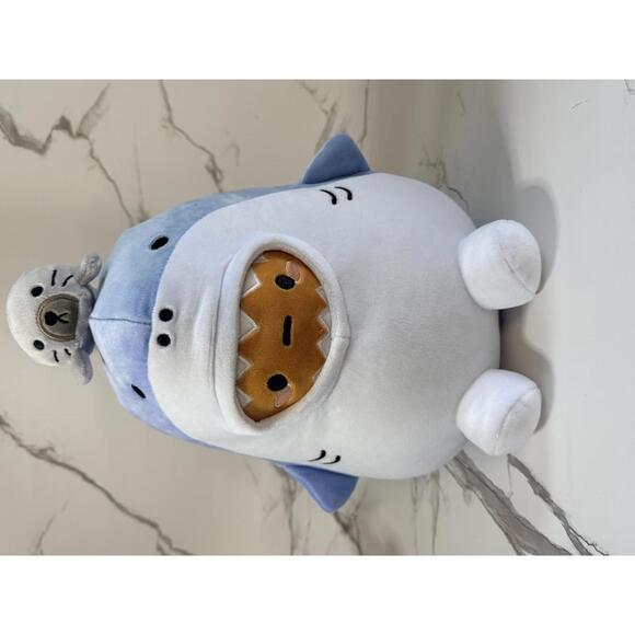 Smoko | Toys | Smoko Blue Shark Tayto Midi Mochi Plush W Mini Seal New ...